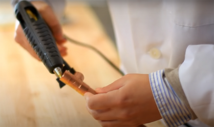 How Does a Hot Glue Gun Work? Explanation- GlueGunWiki