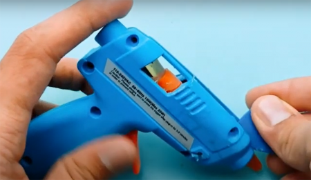How to Remove Glue Stick From Glue Gun? - GlueGunWiki