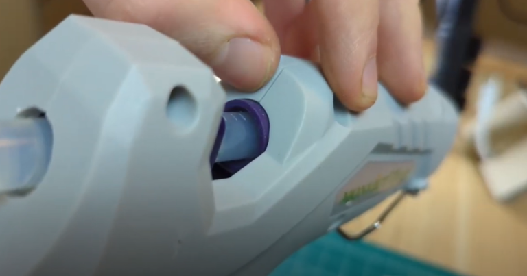 How Long Does a Hot Glue Gun Burn Last? - GlueGunWiki